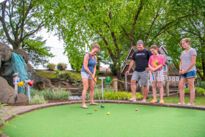 Miniature Golf - adventurehershey